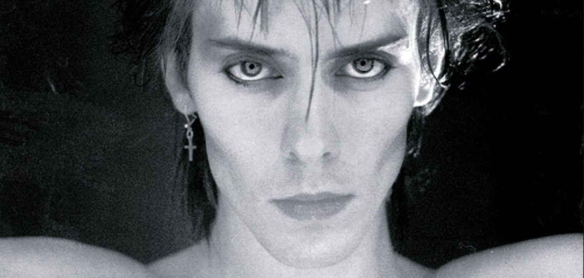 Para recordar o melhor de Peter Murphy a solo – Máquina de Escrever